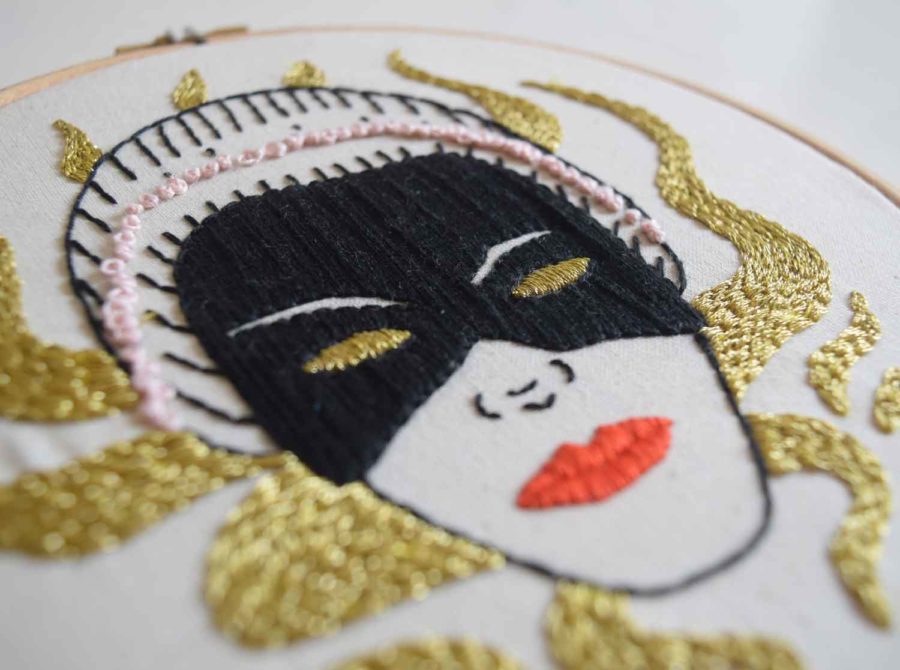 Vals Rococo – Embroidery – Disaikner